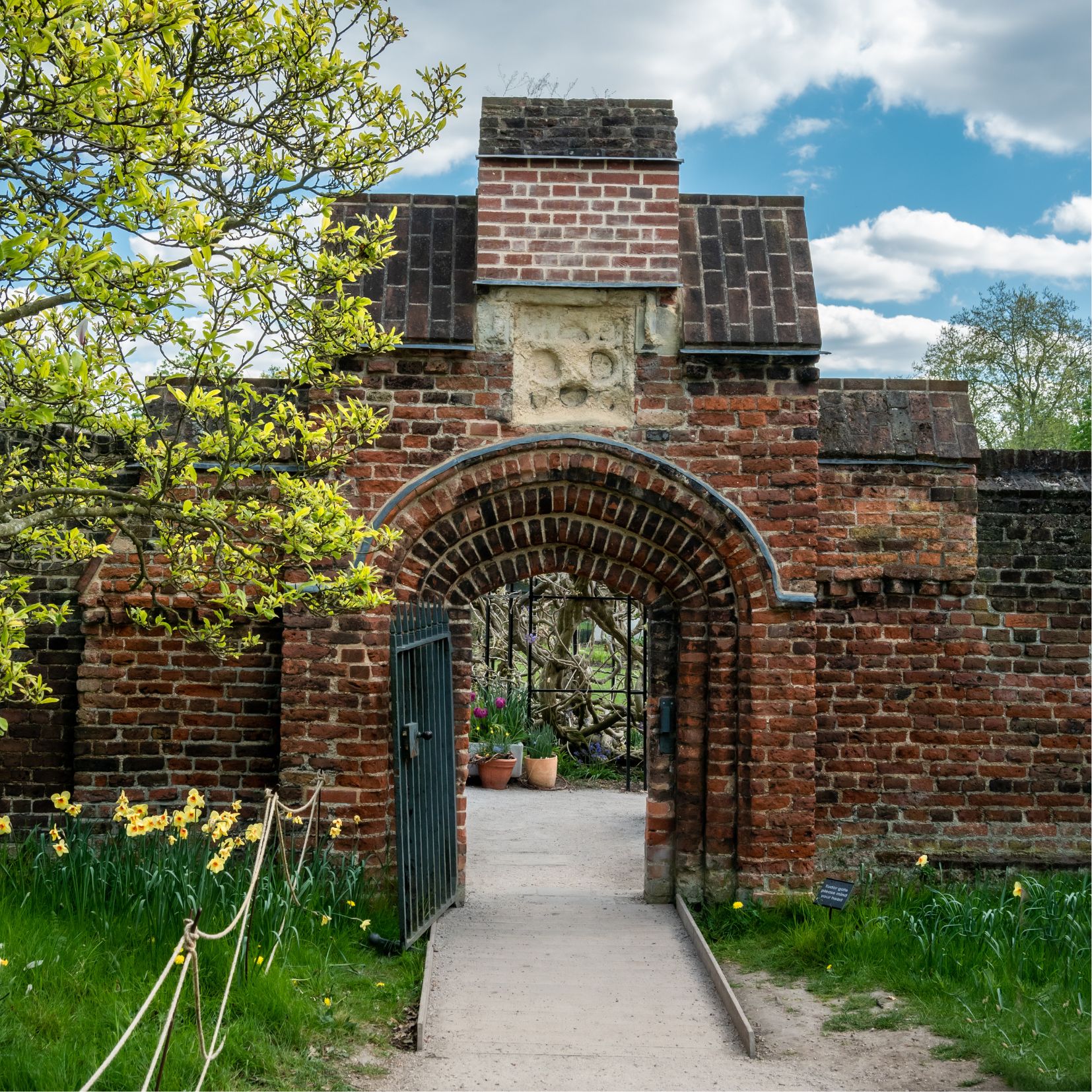A Guide to Fulham, the Riverside Suburban District in London - City Relay